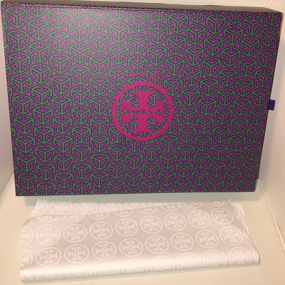 Tory Burch | Accessories | Tory Burch Box | Poshmark